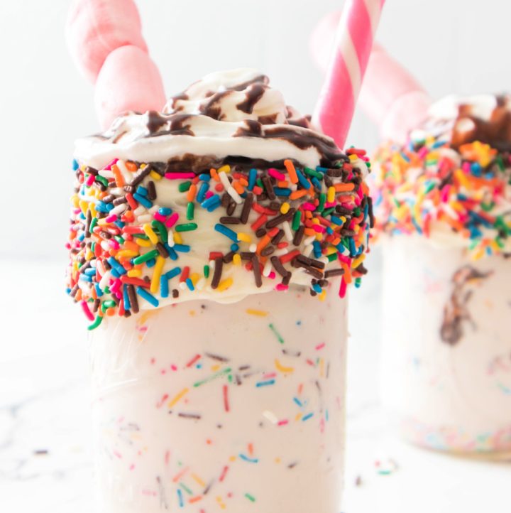 Easy Vanilla Bean Funfetti Milkshake Recipe