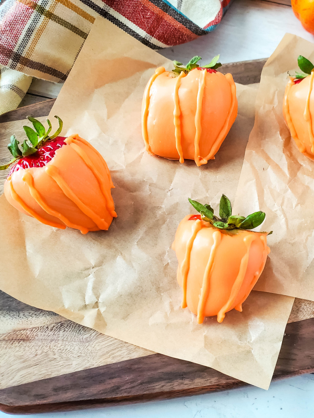 2 Ingredient White Chocolate Strawberry Pumpkins