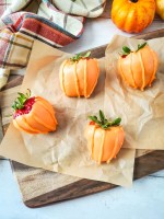 2 Ingredient White Chocolate Strawberry Pumpkins