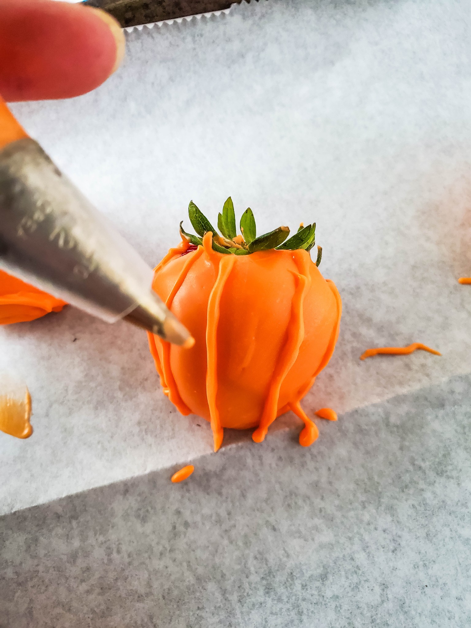 2 Ingredient White Chocolate Strawberry Pumpkins