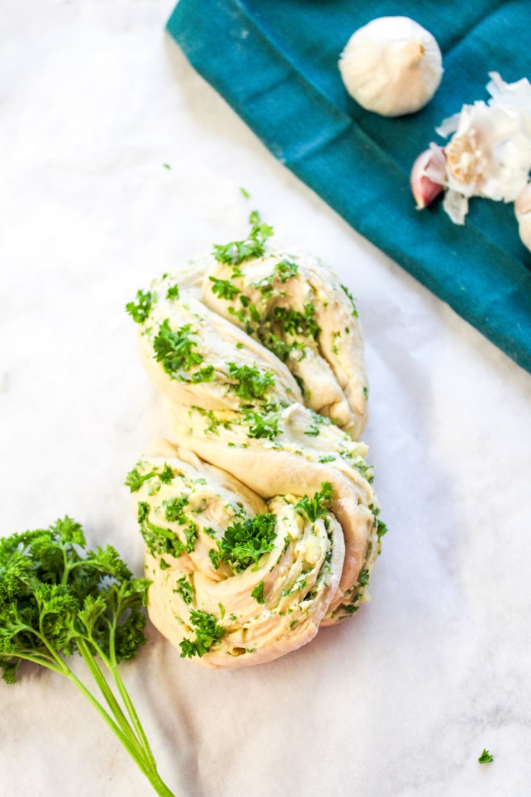 Homemade Garlic and Herb Swirl Bread Recipe